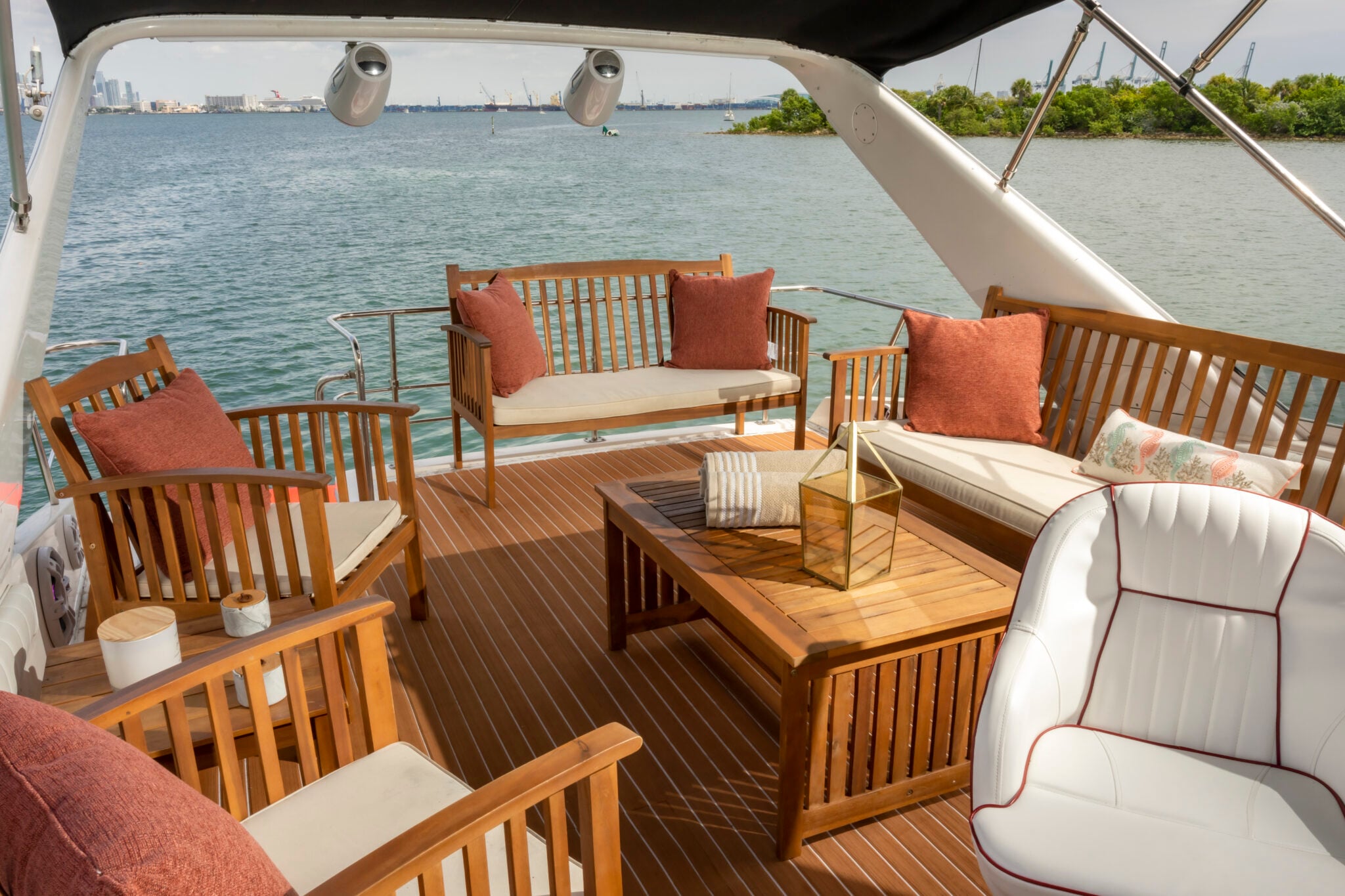 65ft Sea Ray “Diego Diaz” Mega Yacht Charter 🌴 | Chamonix Marina