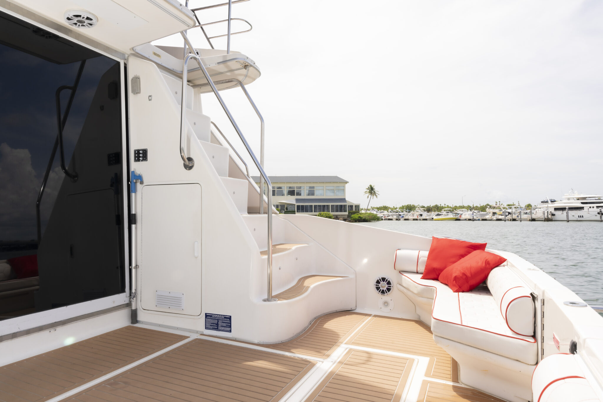 65ft Sea Ray “Diego Diaz” Mega Yacht Charter 🌴 | Chamonix Marina