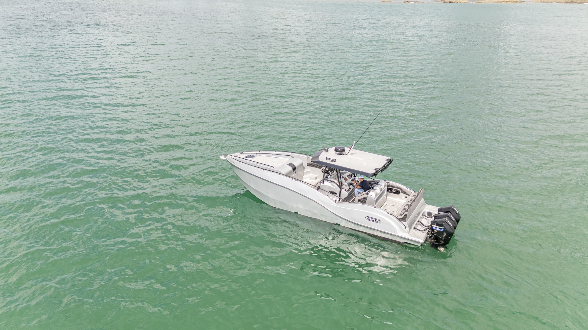 Bullet 38ft Yacht Rental Panama ⚡ | High-Speed Adventure - Miami Yacht ...